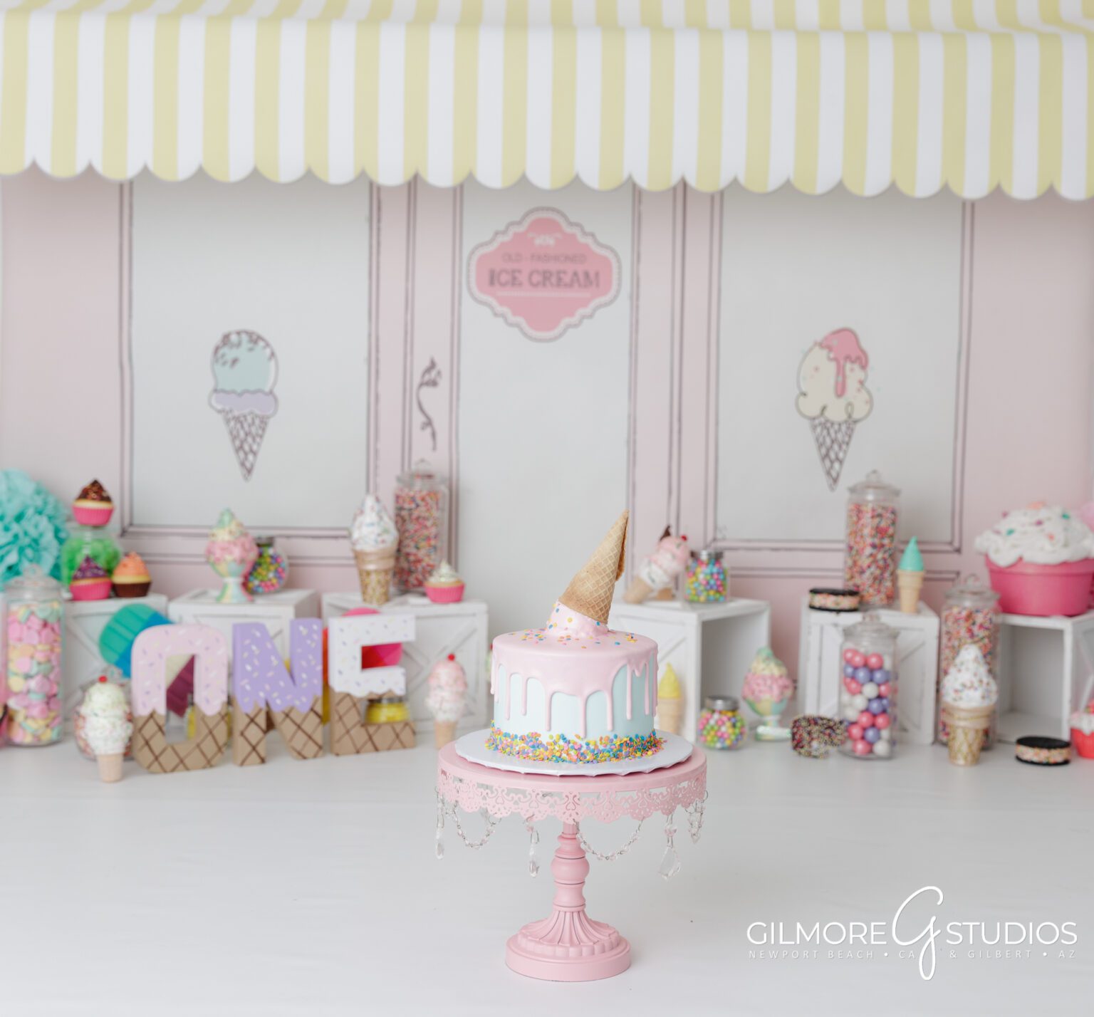Ice Cream Cake Smash Theme - First Birthday Photographer - Gilmore ...