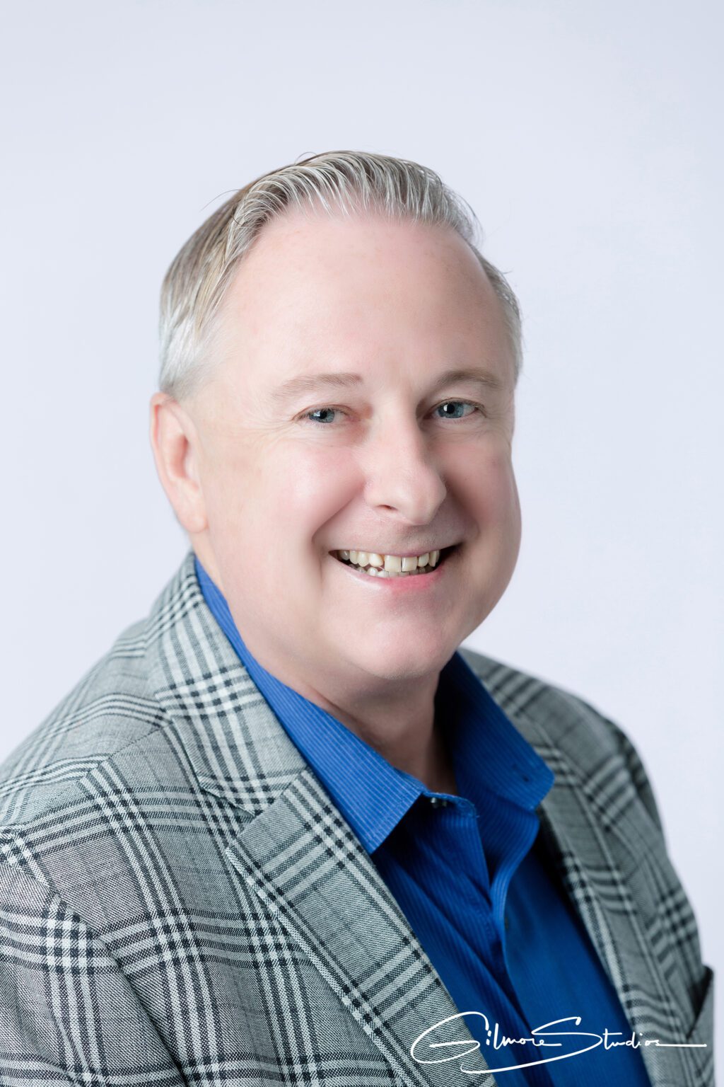 Professional Headshots - East Valley AZ Photographer - Gilmore Studios ...