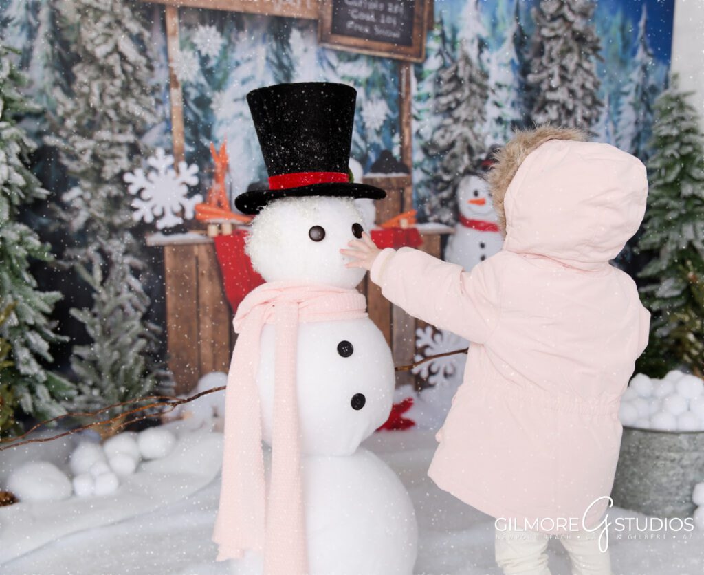 Build A Snowman Stand - Winter Wonderland - Gilmore Studios | Orange ...