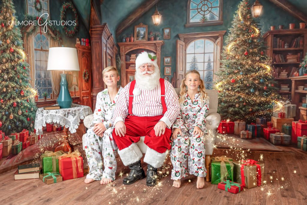 Where to Take Photos with Santa in Orange County CA (2025) - Gilmore Studios | Orange County, CA ...