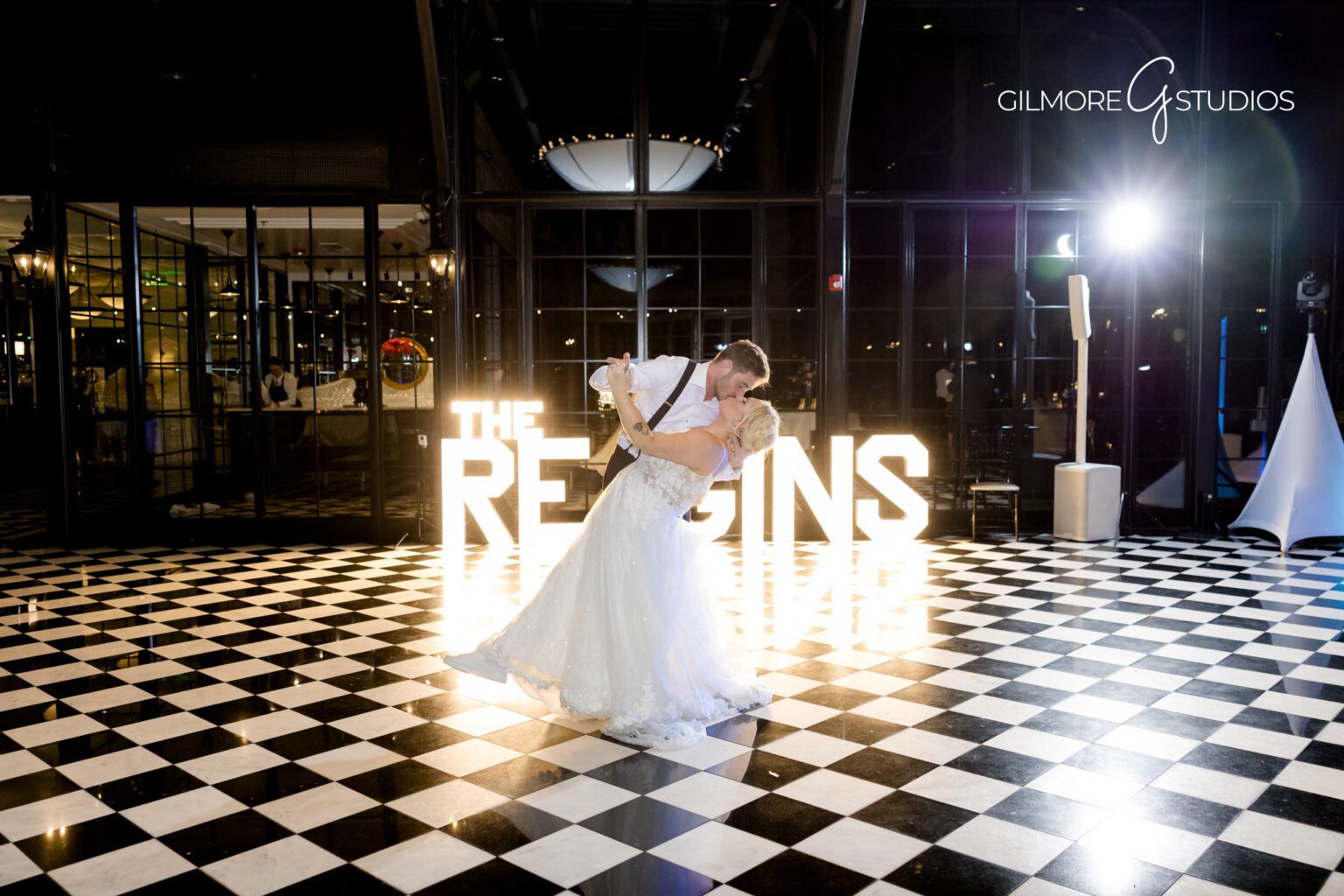 Shepherd’s Hollow Golf Club Michigan Wedding Photographer | Gilmore ...